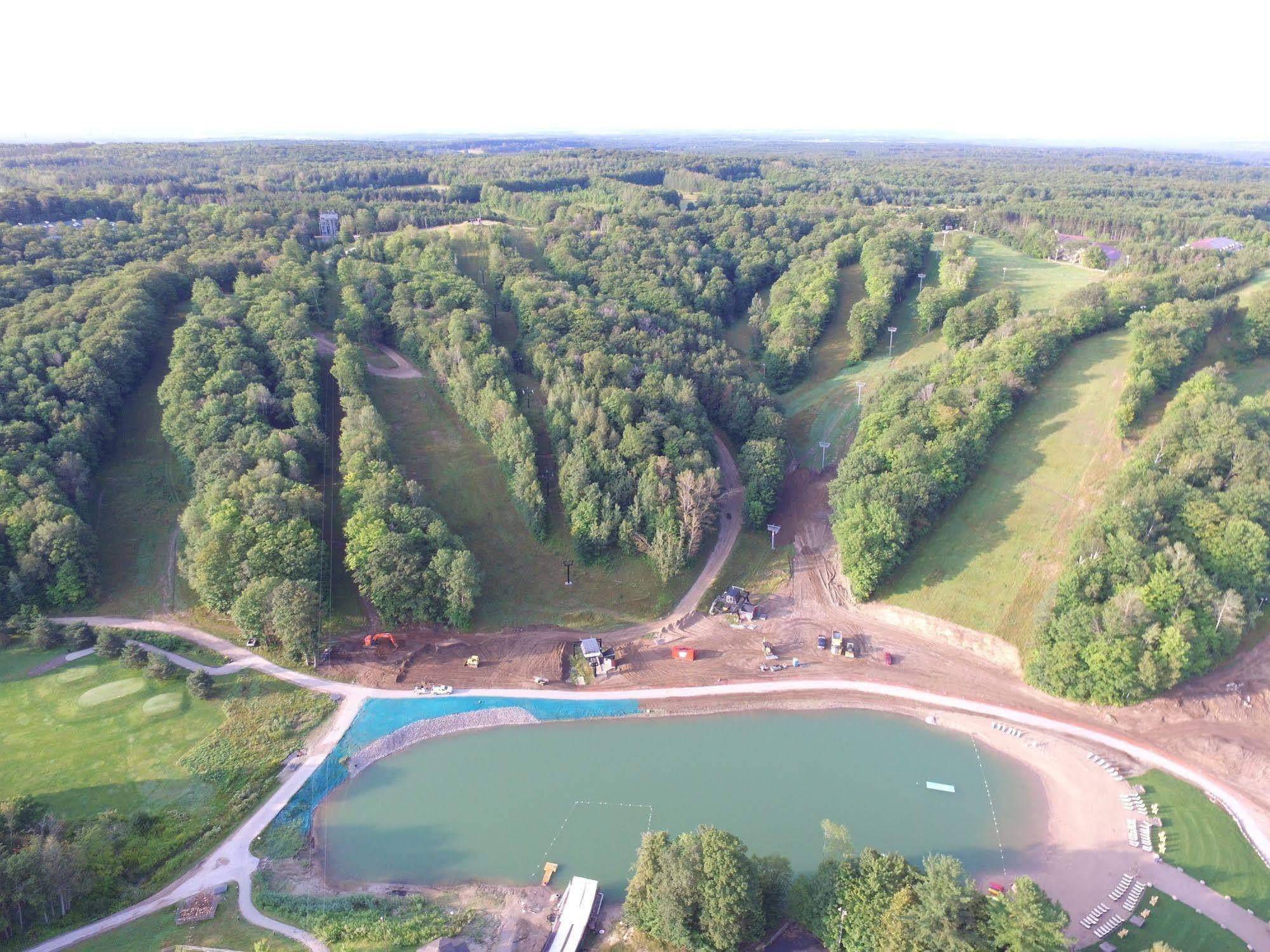 HORSESHOE RESORT | ⋆⋆⋆ | BARRIE, CANADA | SEASON DEALS FROM $117